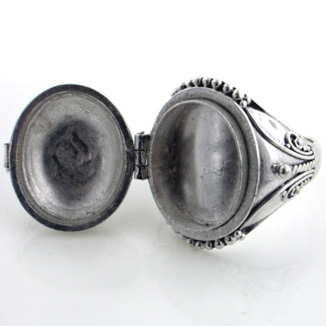 Wholesale Poison Rings – Silver Insanity