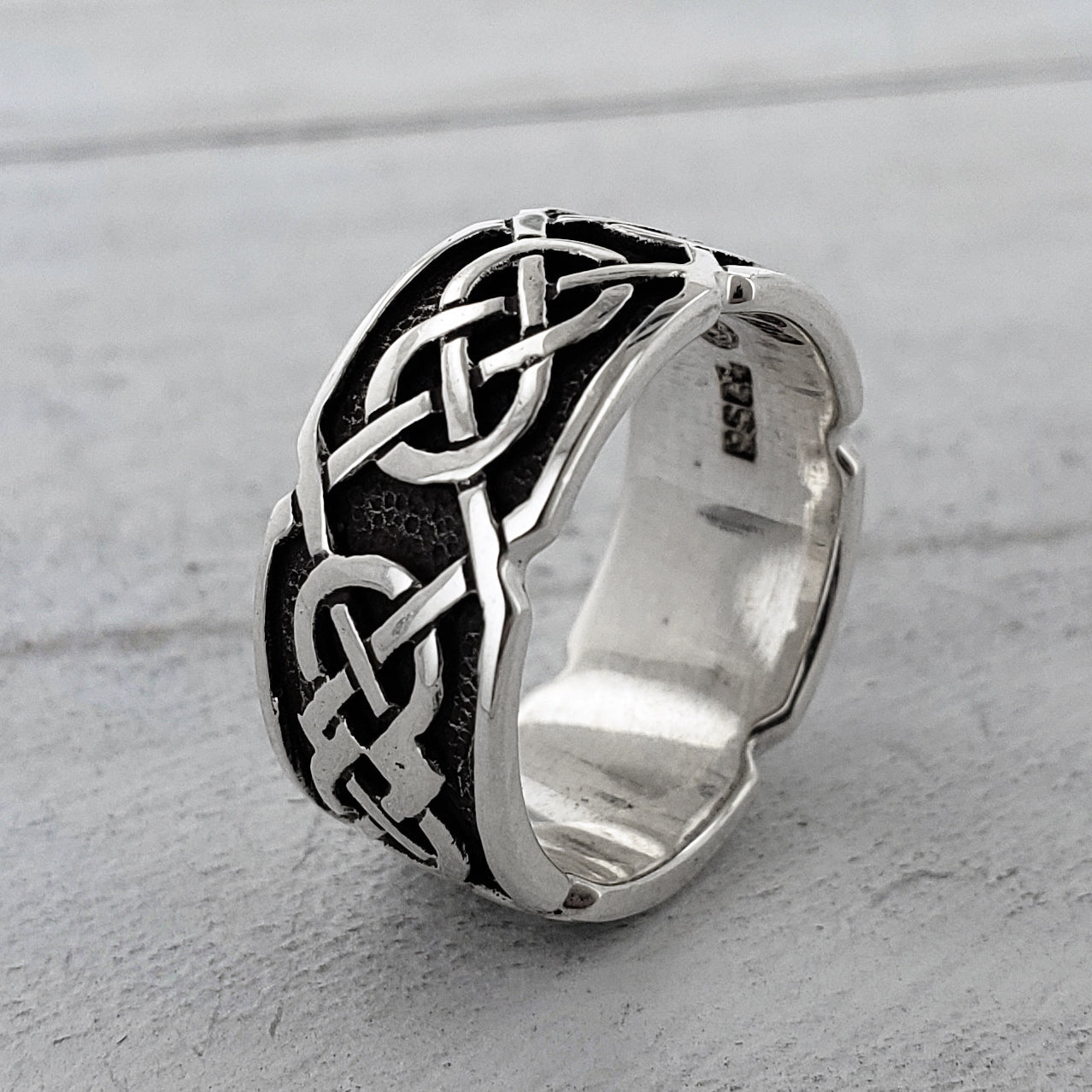 Kells Knotwork Band ~ Sterling Silver Celtic Ring – Silver Insanity