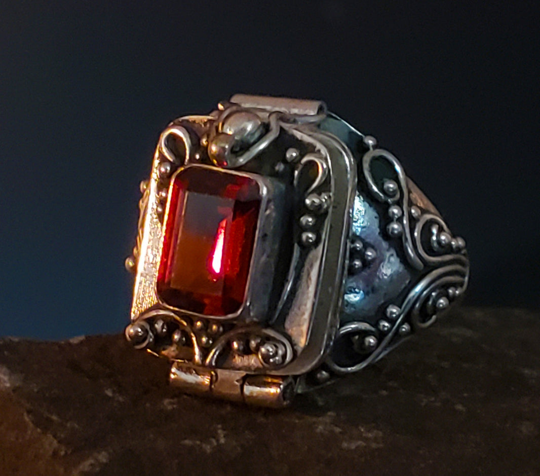 Wholesale Poison Rings – Silver Insanity